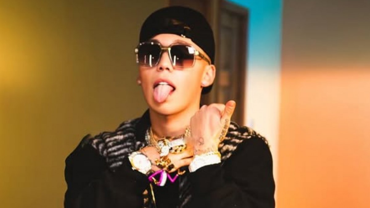 Cantante urbano Jere Klein queda con arresto domiciliario nocturno tras ser detenido por ...